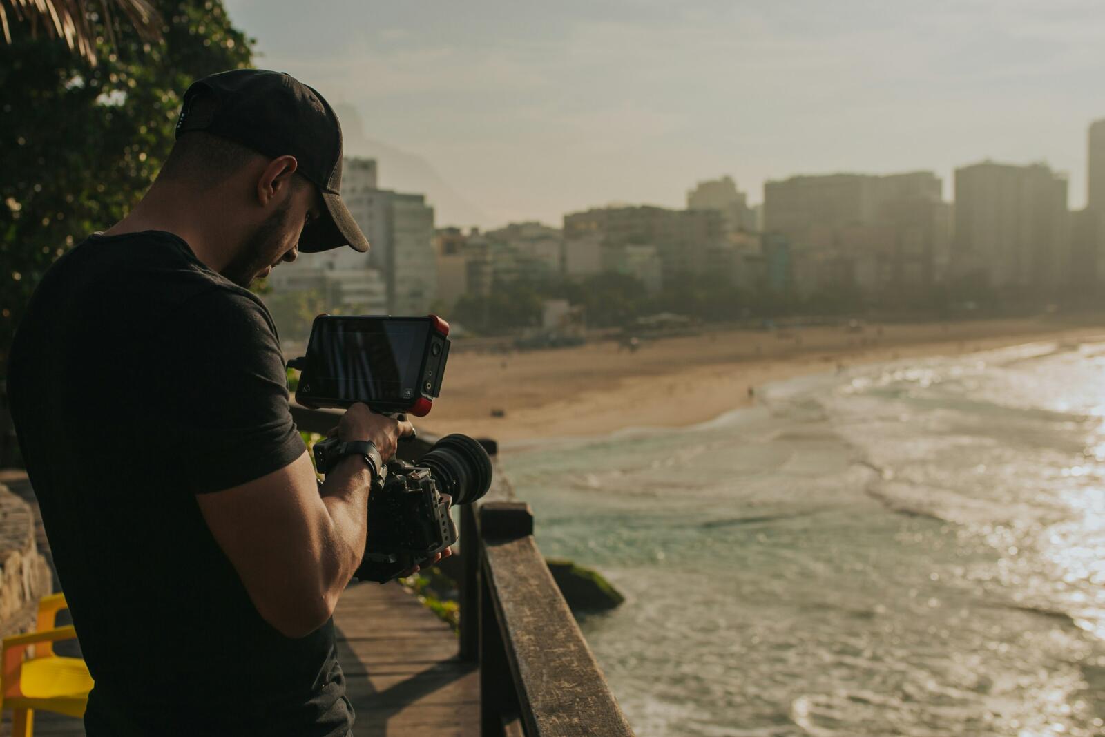Public Space Usage: Legal Guidelines For Filming In Australia | Sprintlaw